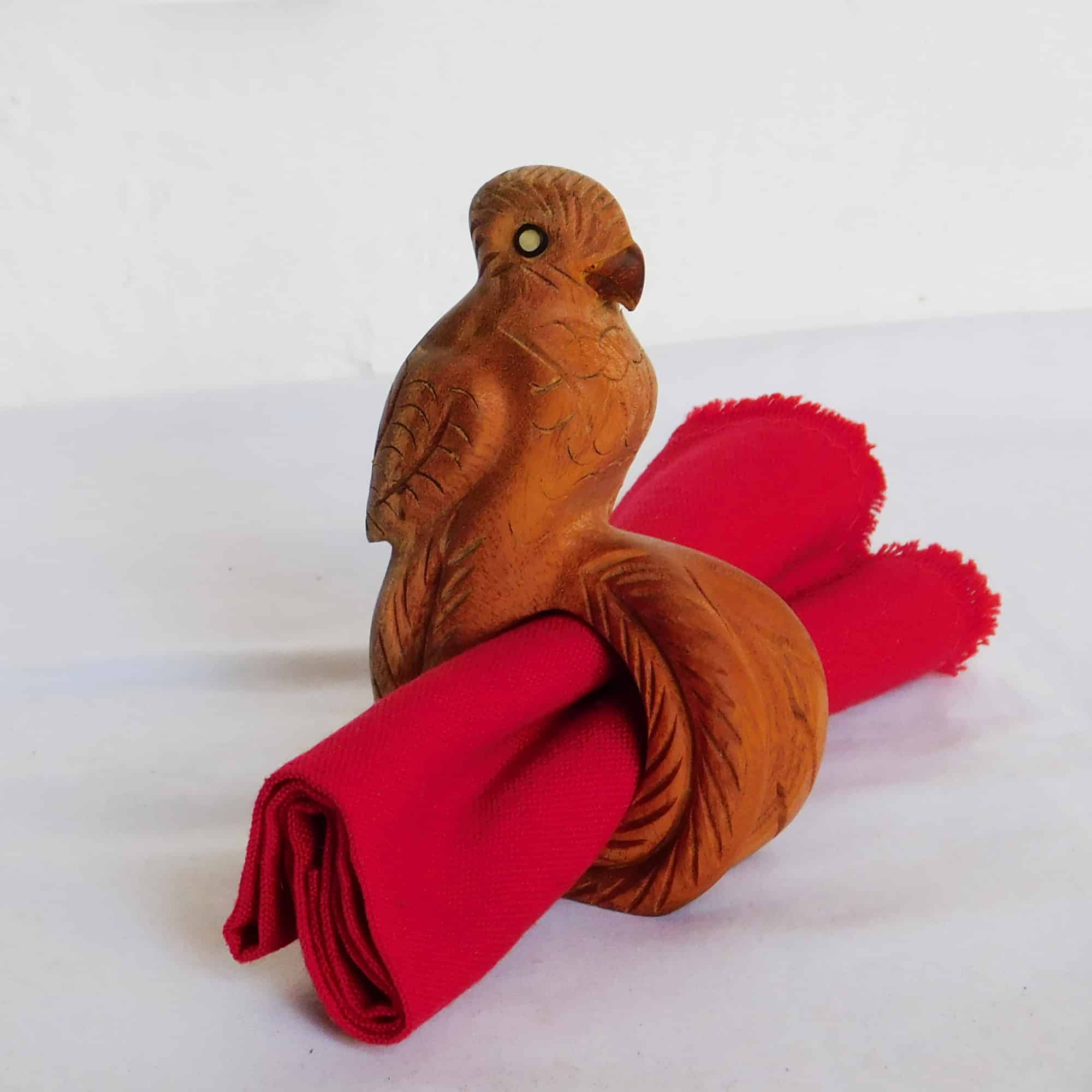 Servilletero en forma de un Quetzal | Casa de los Gigantes